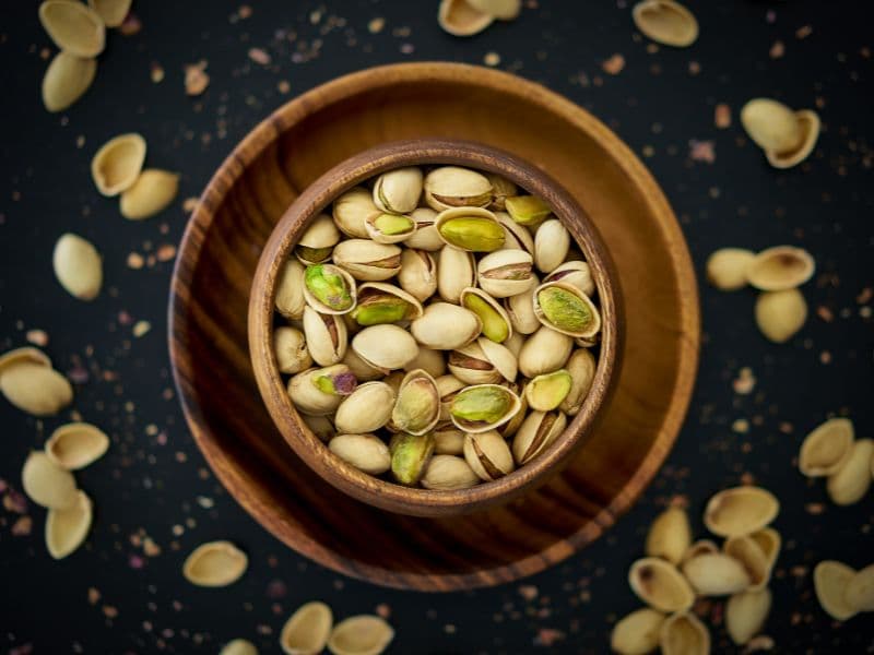 Can Cats Eat Pistachios? | Waldo's Friends